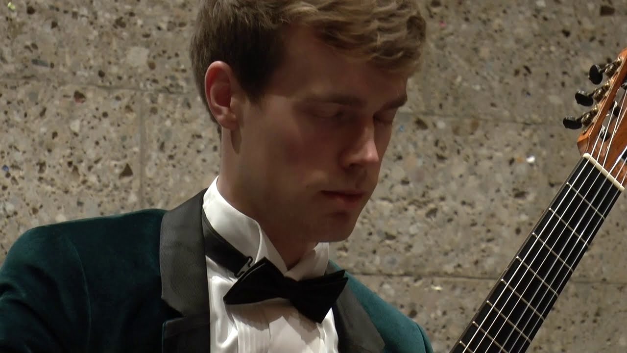 Nativity Carol by John Rutter – Sören Alexander Golz – classical guitar ...