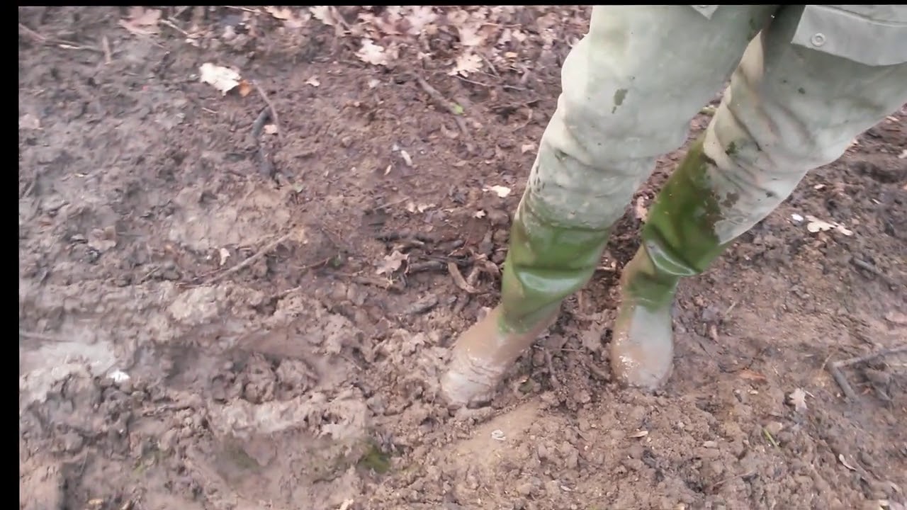 19021316 british waders strolling in a ditch - YouTube