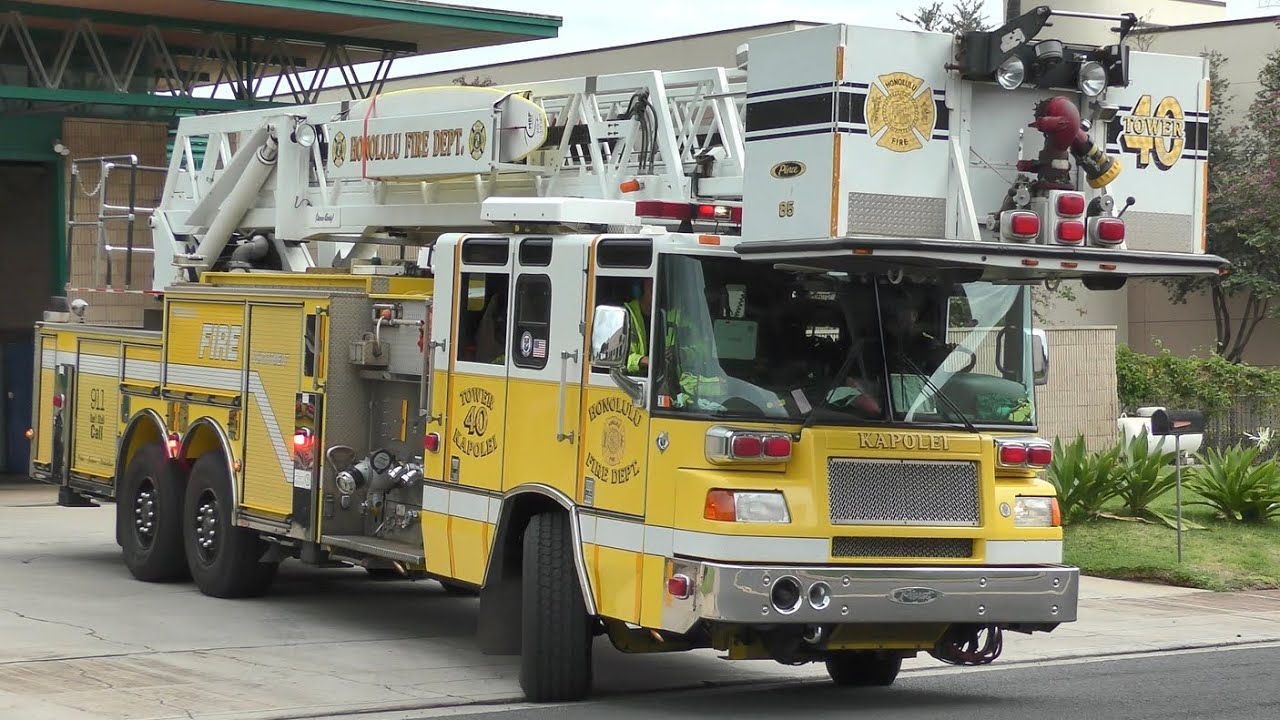 Honolulu Fire Dept. Tower 40 Responding - YouTube