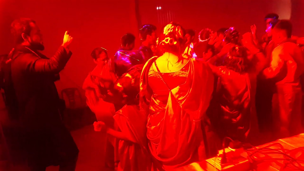 Holud party - YouTube