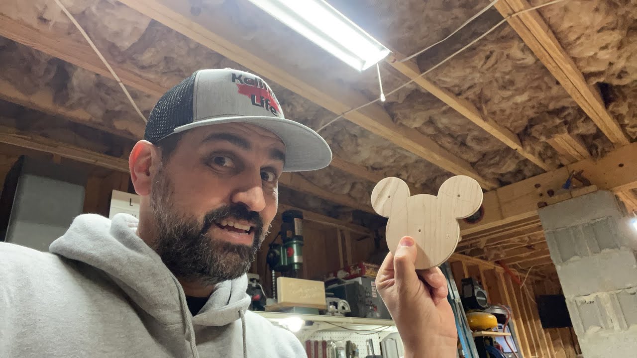 Making some Mickey Heads with my Skil Router! - YouTube