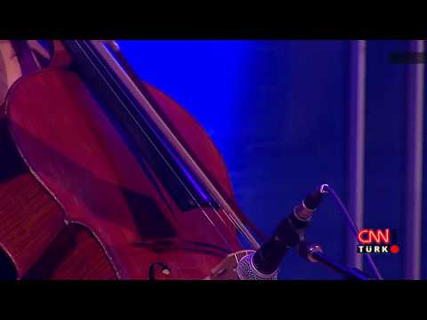 Sevmiyorum Seni - Senem Demircioğlu & İklim Tamkan