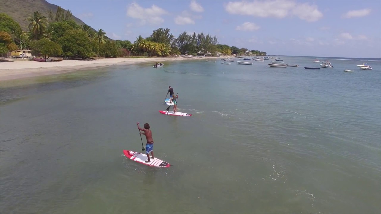 SUP in Tamarin Bay Mauritius - YouTube