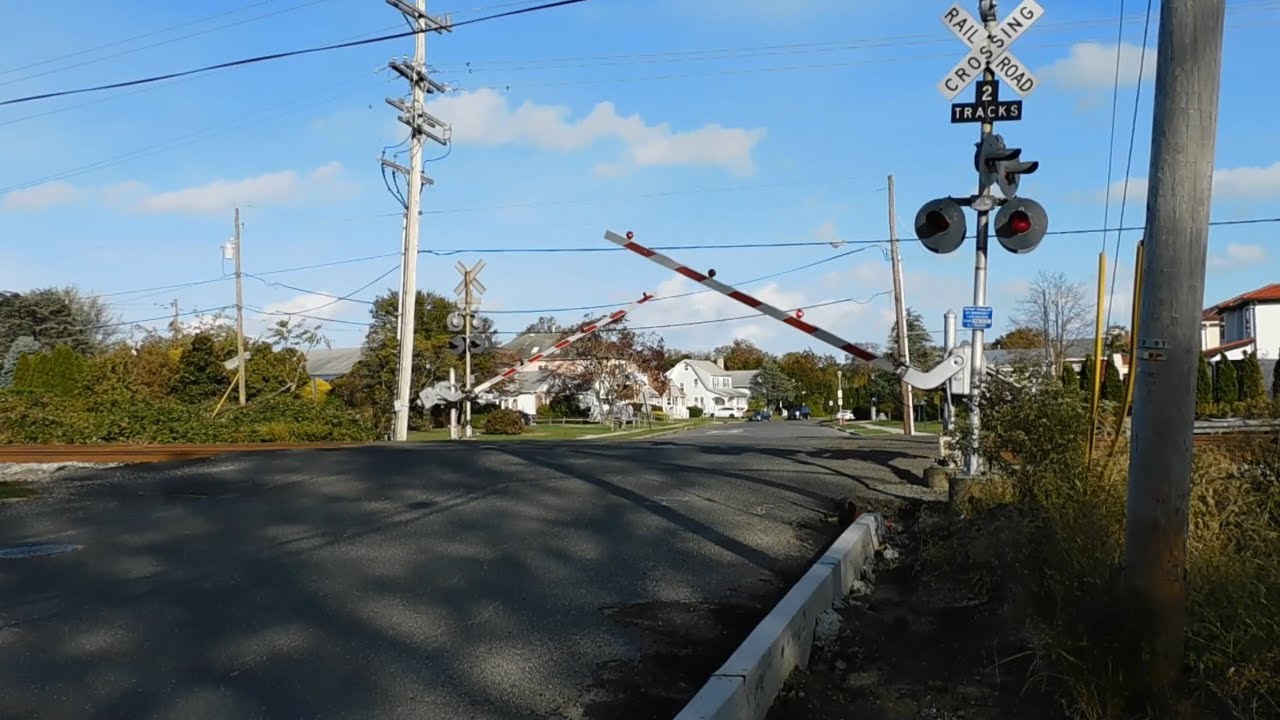 Vintage Level crossing signals still on the Job - YouTube