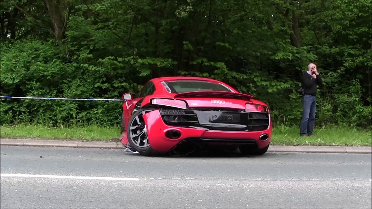 AUDI R8 V10 CRASHES AT SUPERCAR MEET - YouTube