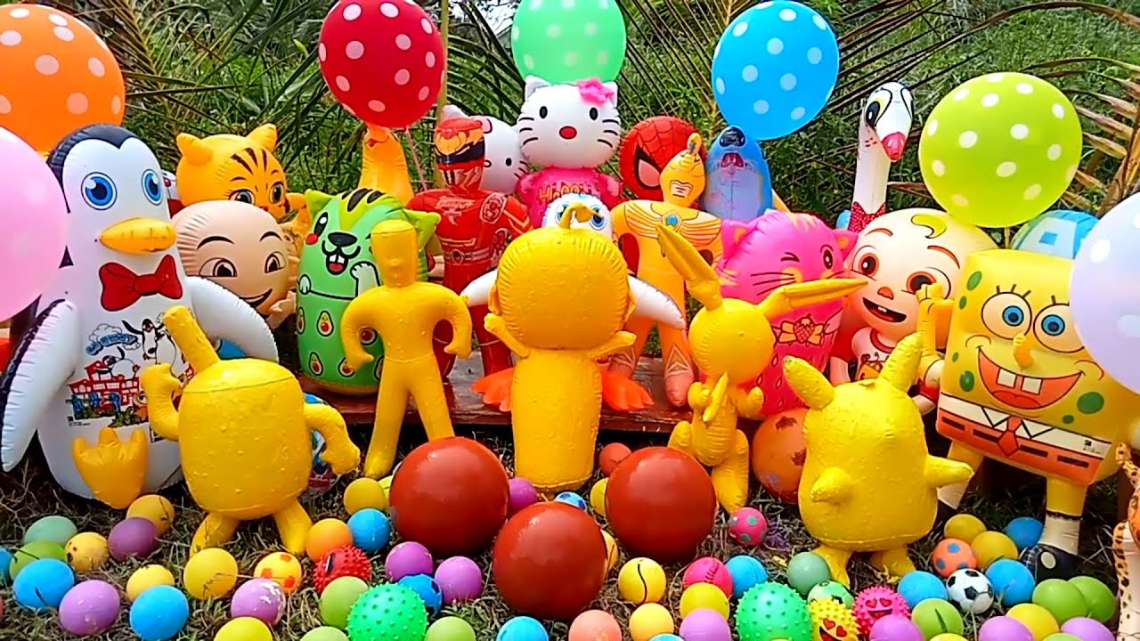 Menemukan Balon Warna Warni, Bola dan Balon Karakter Upin Berlumpur Dan ...