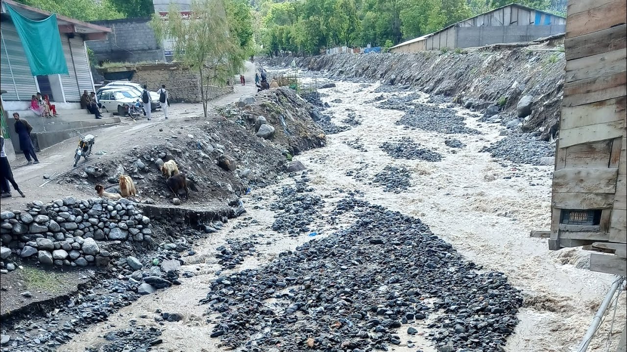 Flood in chitral | Natural disaster - YouTube