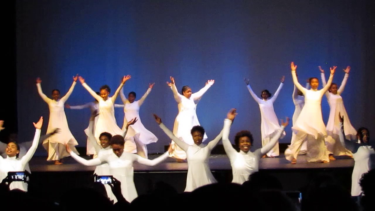 open heaven by Maranda Curtis Sinai's radiant liuturgical dance ...