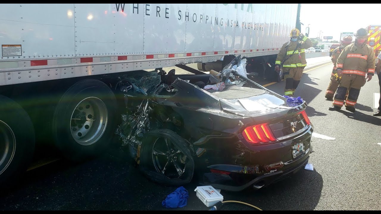 Expensive Ford Mustang Fails Mustang Owners Crash Compilation - YouTube