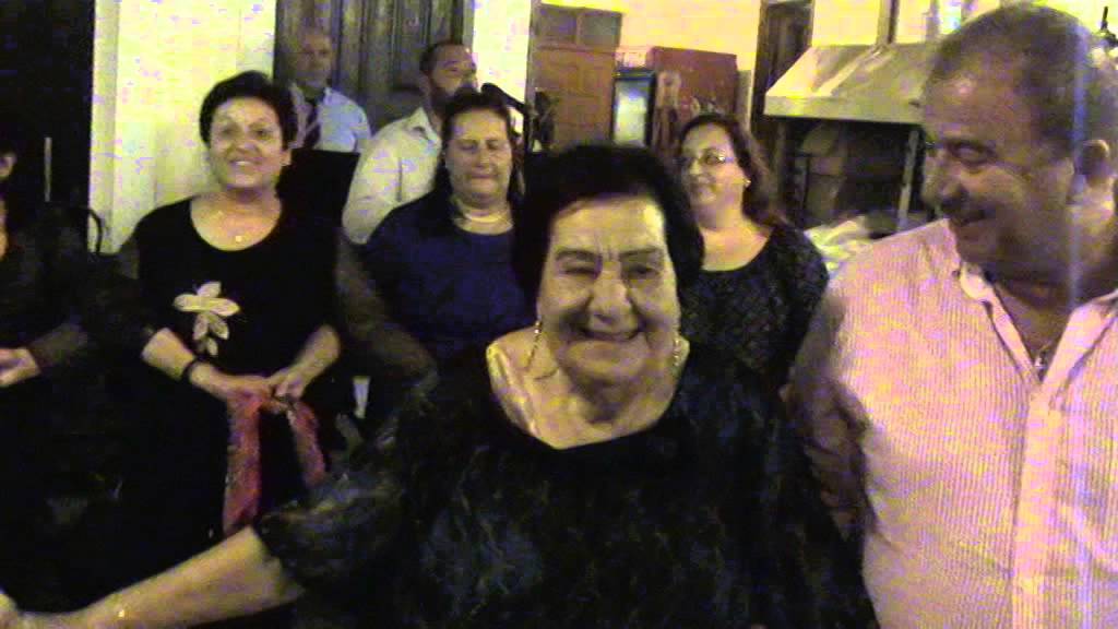 Ηλικιωμενη...Ηλικιωμενοι... - YouTube