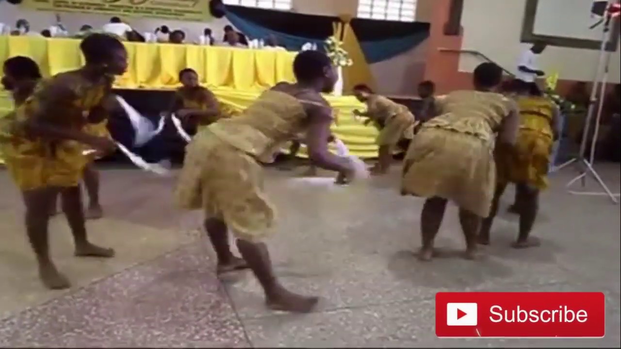 BEAUTIFUL EWE CULTURAL DANCE IN THE AWUDOME VOLTA REGION GHANA - YouTube