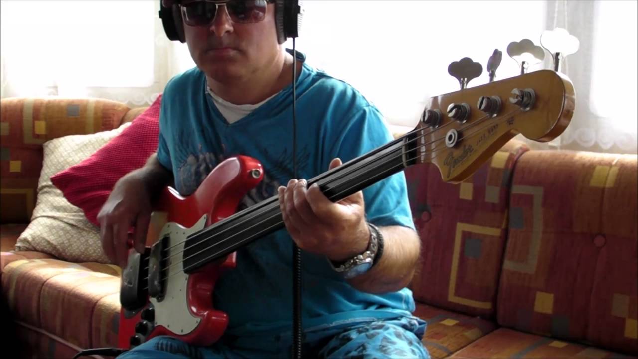 Never Been To Spain Jerry Scheff Style Elvis - YouTube