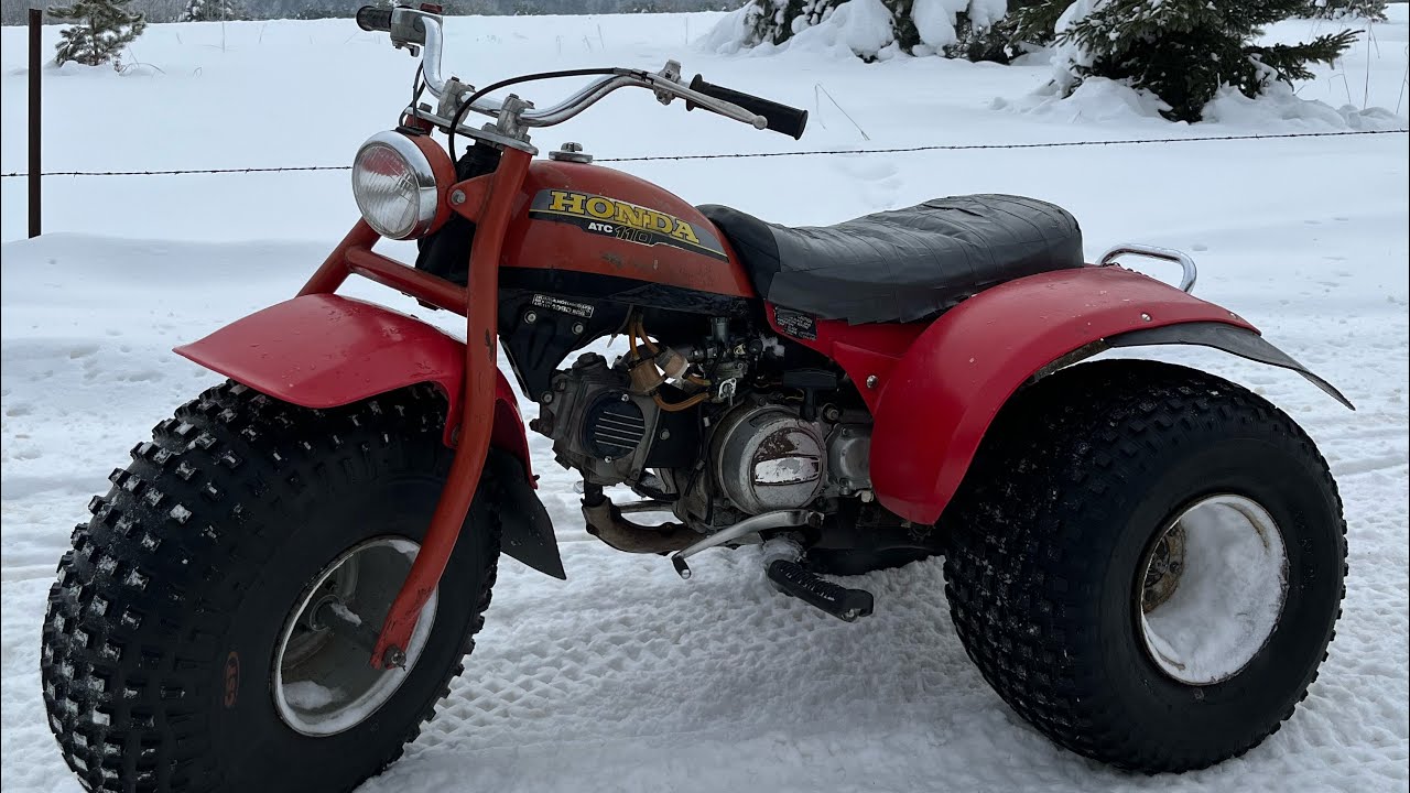 Snow three wheeling - YouTube