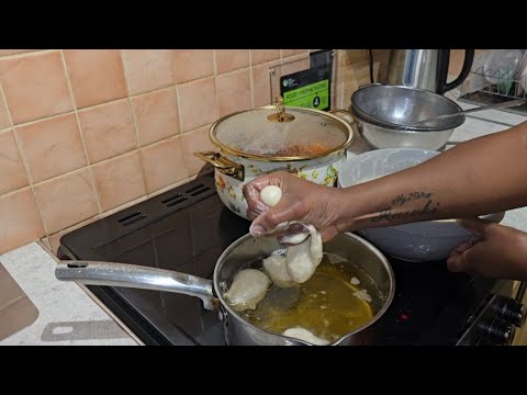 How much i have perfected making puff puff over the years. - YouTube