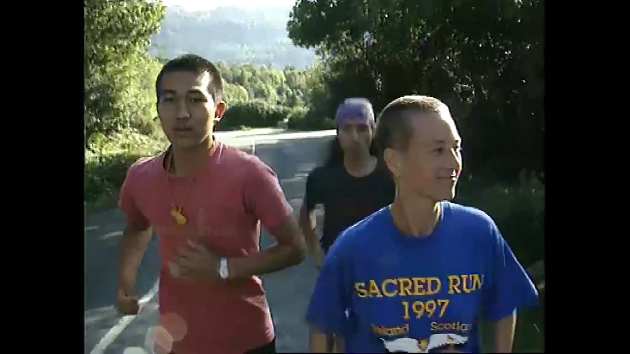 Native Americans Sacred Run around Ireland, 1997 - YouTube