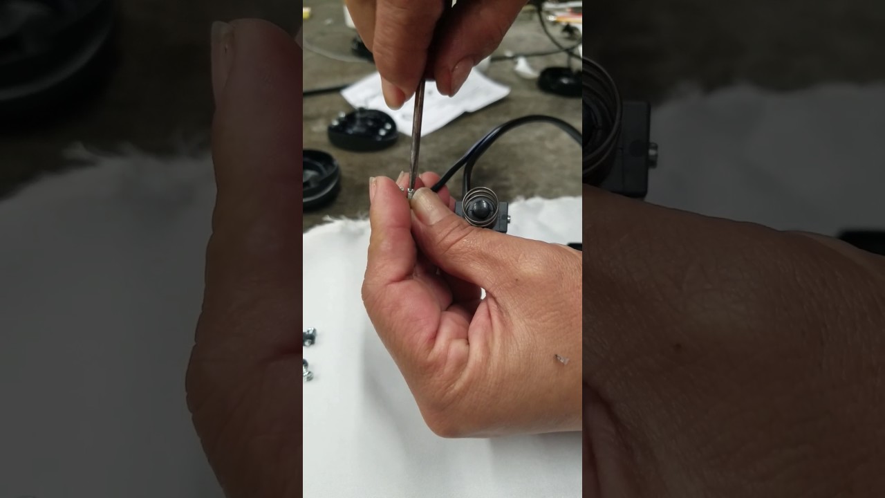 Mantis Switch Instalation - YouTube