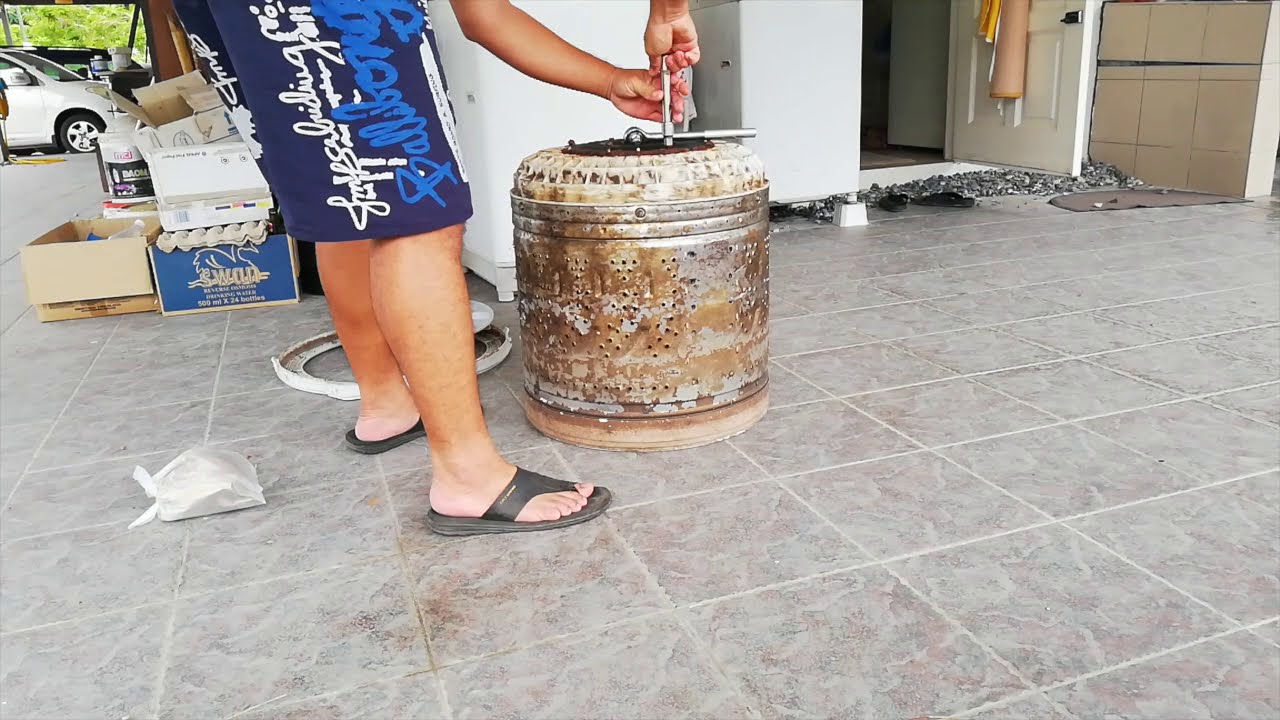 Cleaning 10 years old washing machine tub (part 2) - YouTube