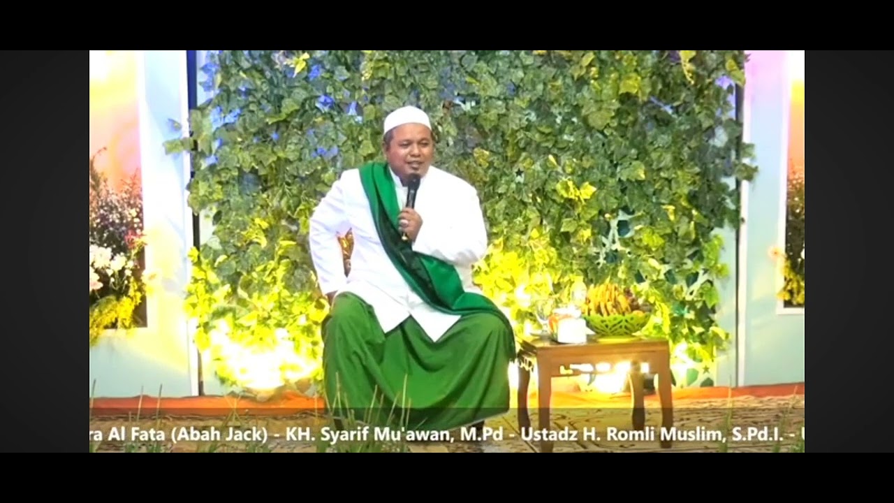 KH Muhammad Romli Muslim - YouTube
