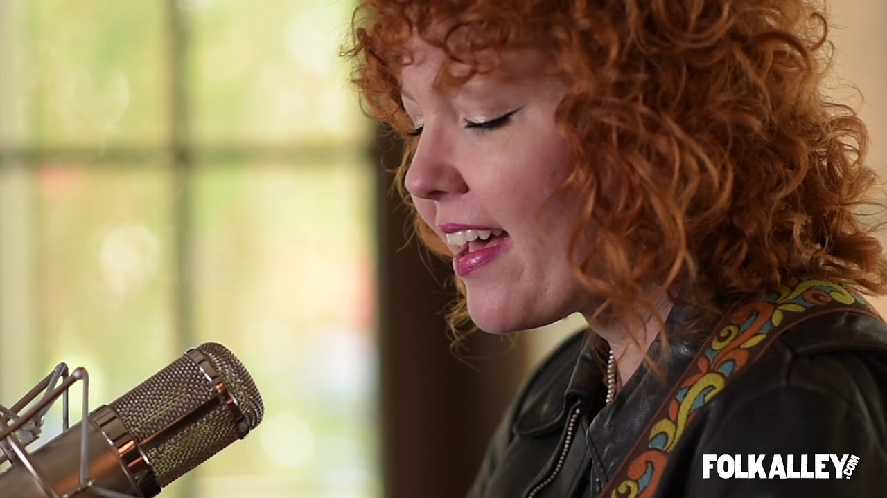 Folk Alley Sessions at 30A: The Mastersons - “Don't Tell Me To Smile ...
