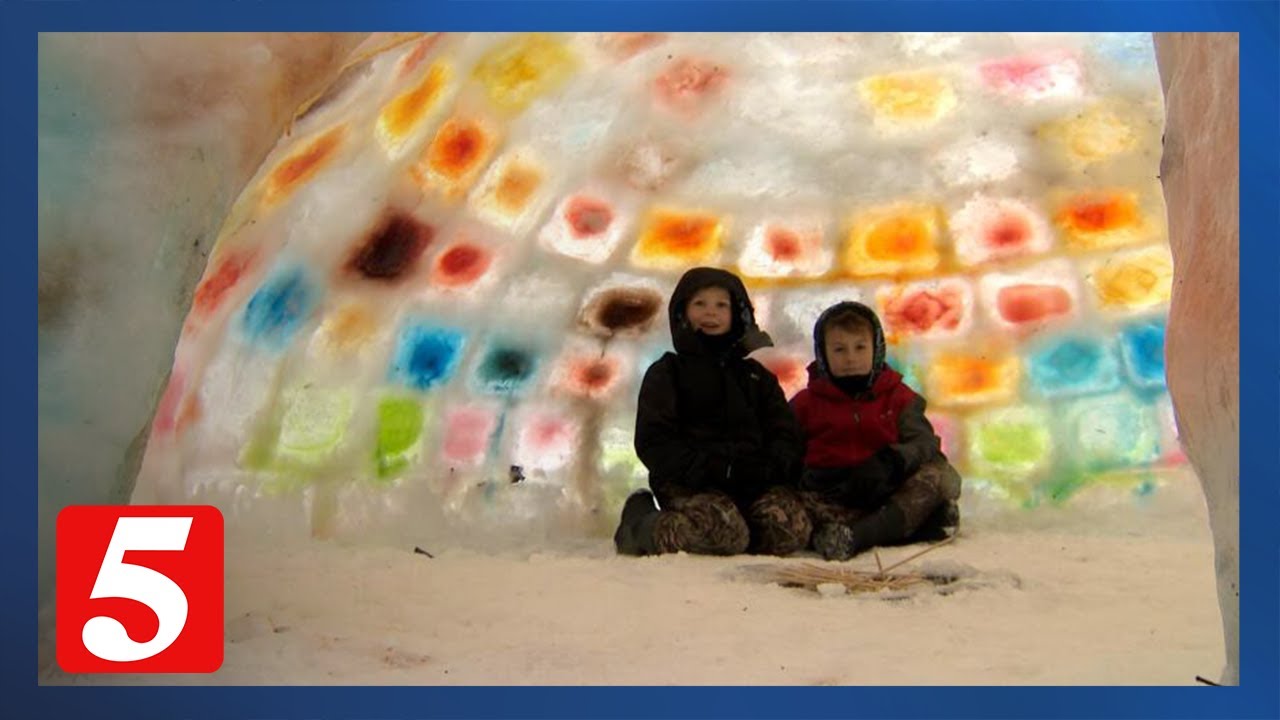 One creative mom! Family builds multi-color igloo in backyard - YouTube