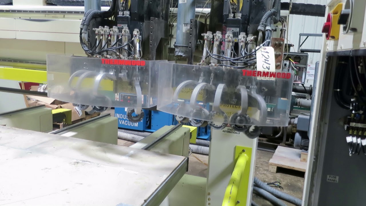 THERMWOOD MODEL C42 3-AXIS CNC ROUTER WITH DUAL 5' X 5' - YouTube