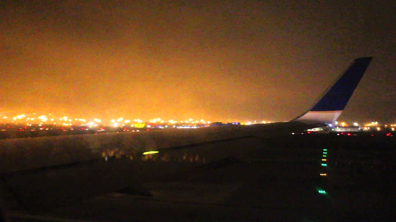 United Boeing 767-300ER Cloudy Nighttime Takeoff in Newark - YouTube