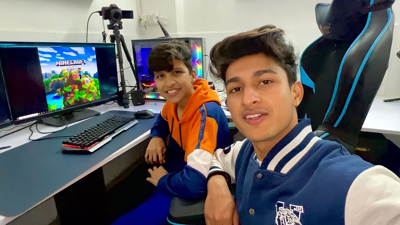 First time Playing game with piyush on pc 😍 - YouTube
