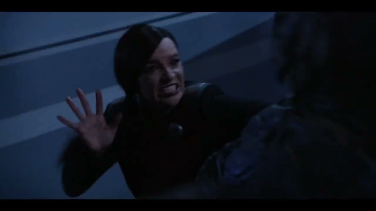 The Orville: Talla Keyali vs Arachnids - YouTube