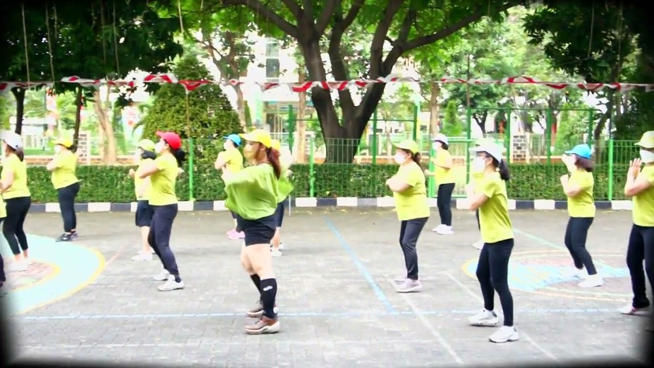 I Like What I See line dance - Beginner - Lacey Key - Music: Just Fine ...