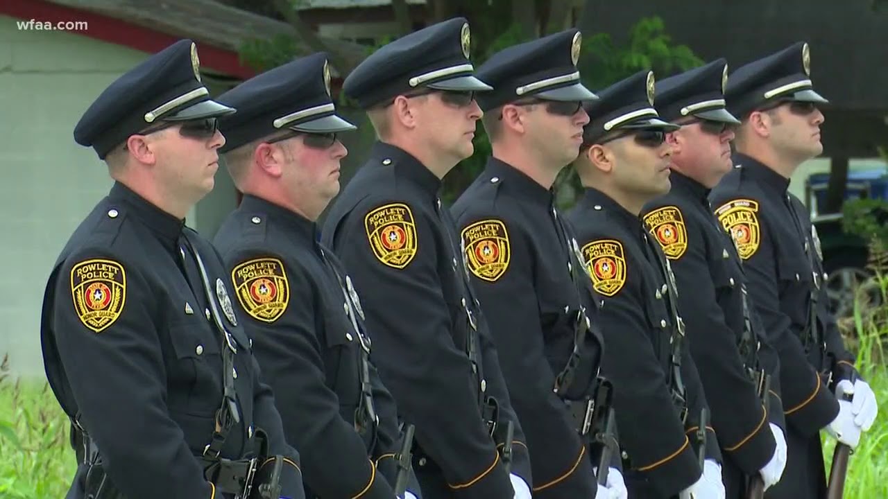 Rowlett holds first public memorial for fallen officers - YouTube