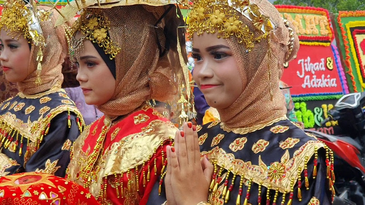 ADAT PERNIKAHAN SOLOK TANAH GARAM - YouTube