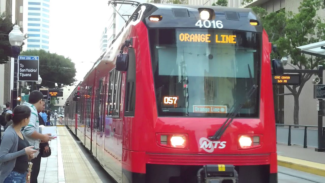 San Diego MTS Trolley Siemens S70 Custom Orange Line Arriving into ...