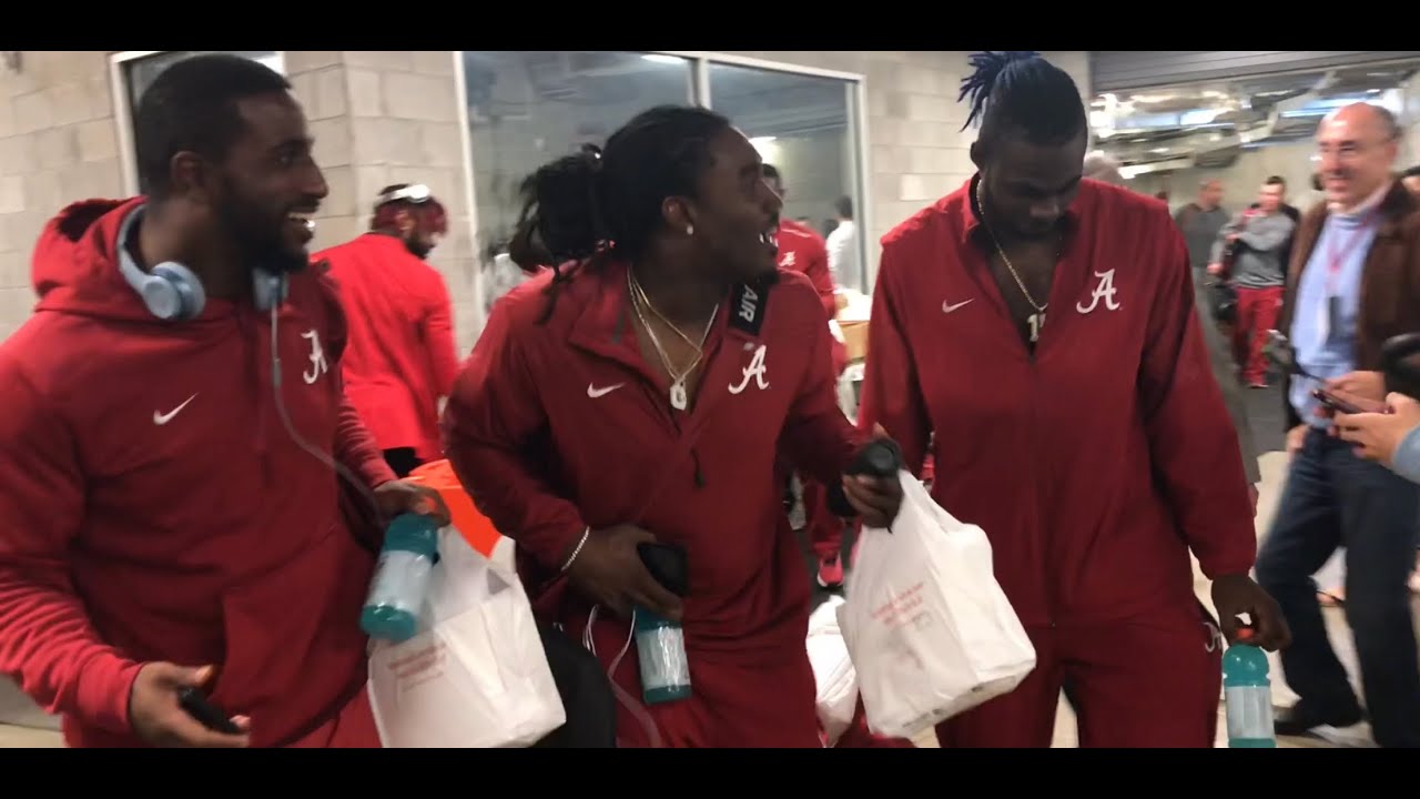 Alabama players dance to the bus after wild win at Mississippi State ...