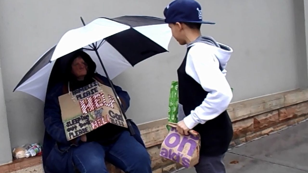 giving the homeless cheese burgers :) - YouTube