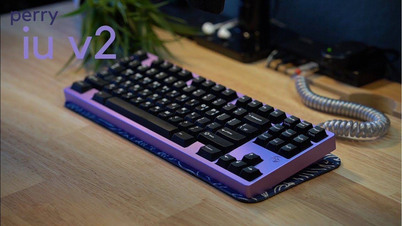 IU V2 Keyboard Typing Sound Test - YouTube