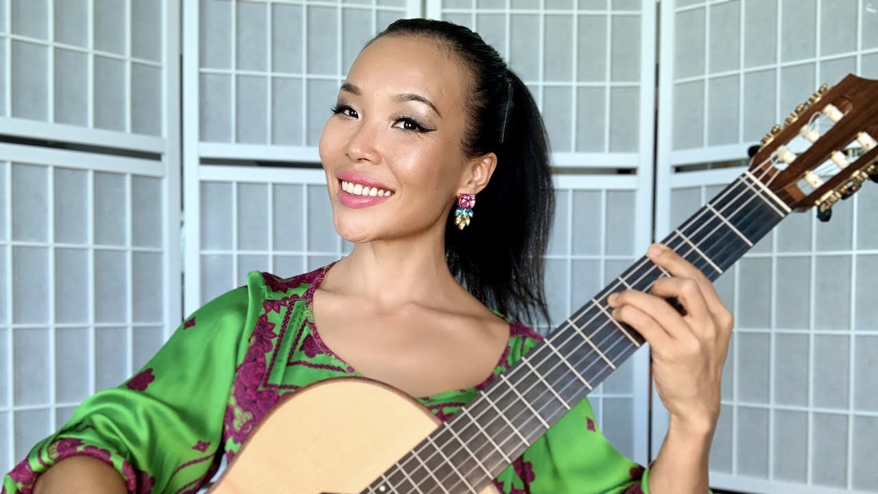 Bar Chord Exercises I Classical Guitar Tutorial by Thu Le - YouTube