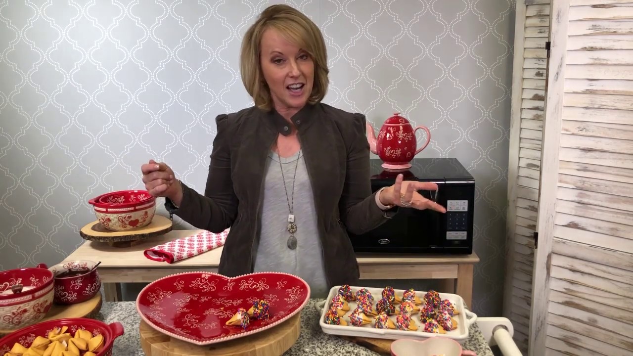 Romantic Sprinkle Fortune Cookies with Tara Tesher - YouTube