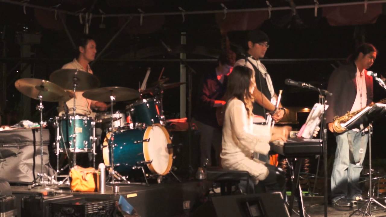 Bop Tribal @ Gordon Biersch Honolulu 1-2-2013 - YouTube