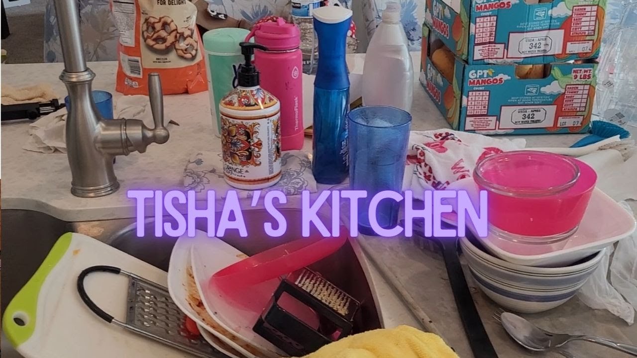 Tisha's kitchen - YouTube