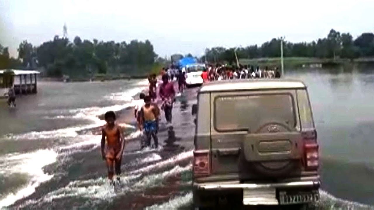 West Bengal flood 2017 I Heavy rains cause flood in North Bengal ...