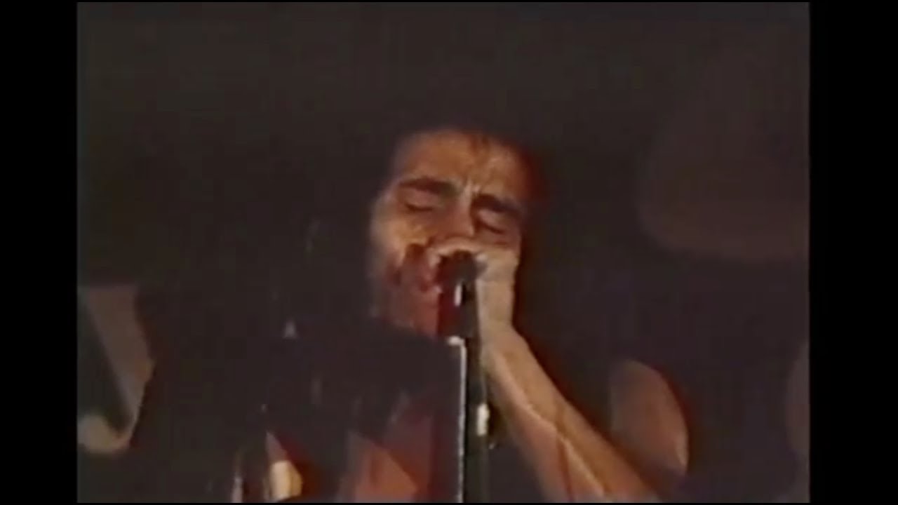Bob Marley - Get Up Stand Up (Live at Reggae Sunsplash ll, 1979) - YouTube