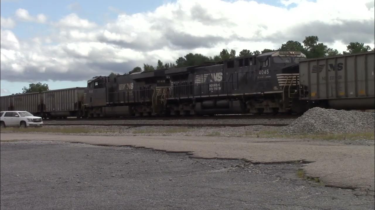 Westbound NS 4252 Leads NS 4110 Trails NS 4045 DPU Trails NS 821 Empty Coal Train Crewe VA - YouTube