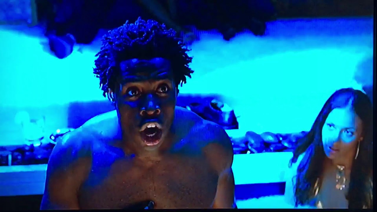 Soul Plane Gayman falls off the hot tub - YouTube