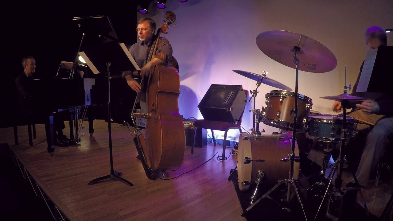 Falling Delores - Mark Wade Trio - YouTube