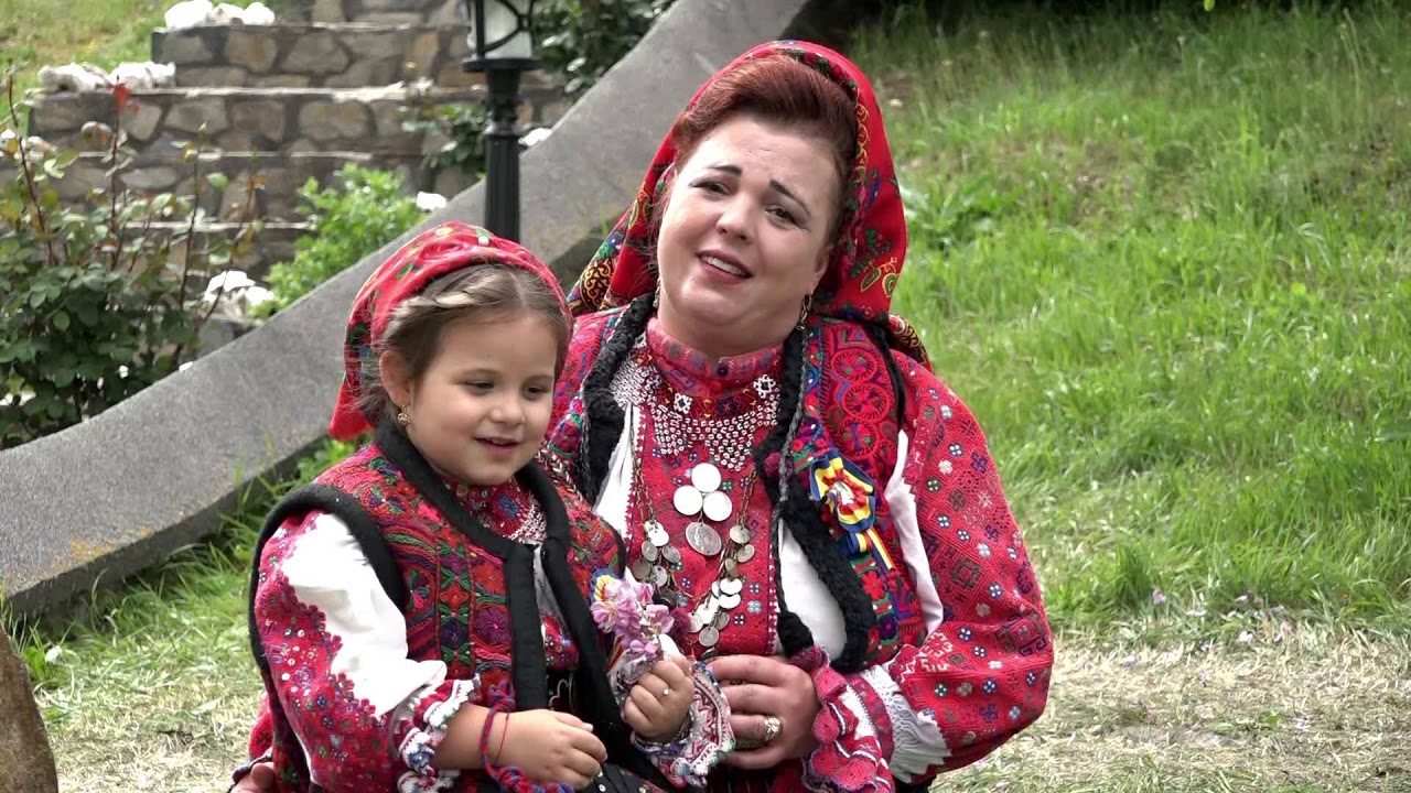 CARMEN DANIELA MUNTEAN - DOAMNE DUMNEZEUL MEU - YouTube