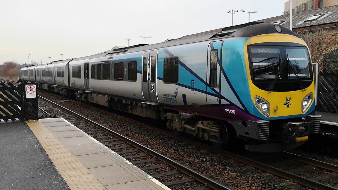 First transpennine express sevice from Manchester Airport and Leeds and ...