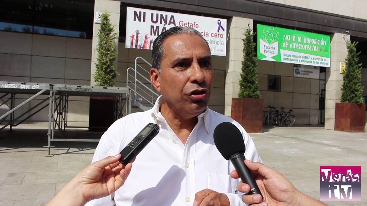 entrevista Ivan forero Robayo CEAR y www.movimientodevictimas.org - YouTube