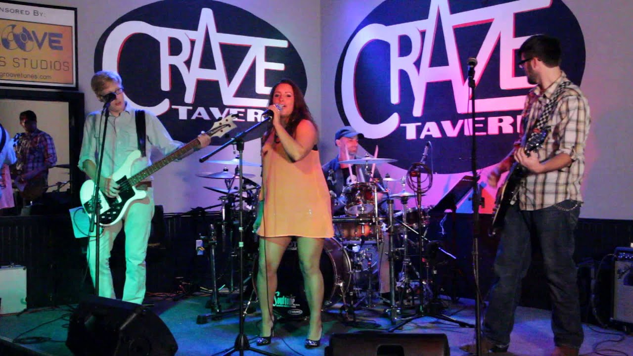 Kelly Ballard (Cover) Kick it in the Sticks - YouTube