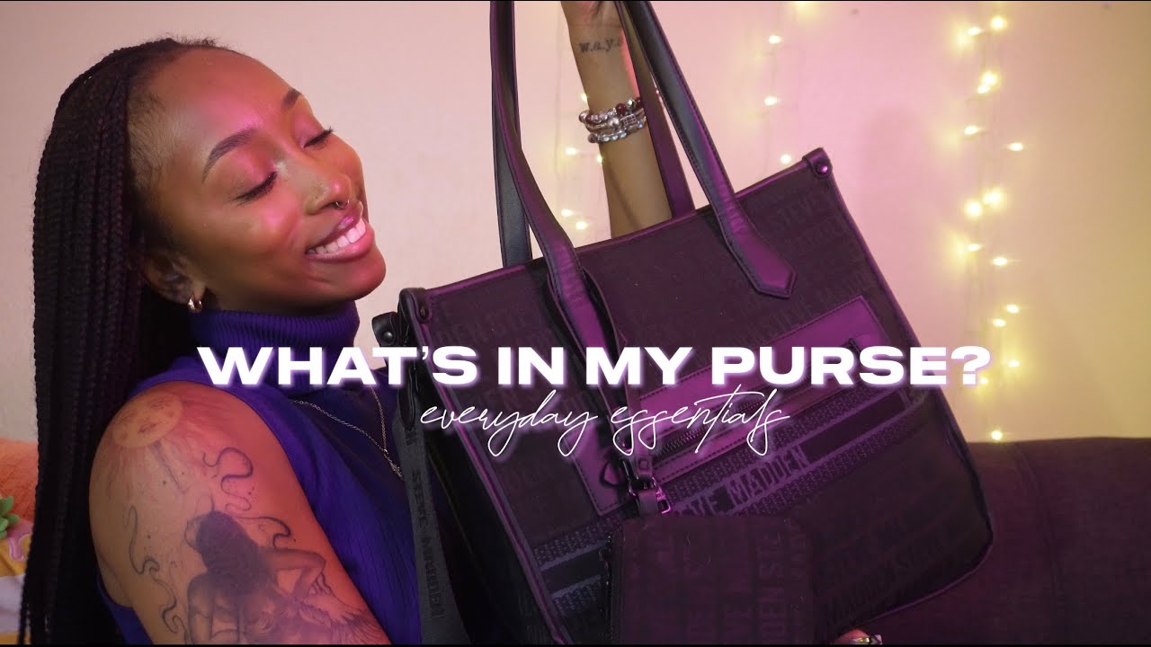 What’s In My Purse? | everyday purse essentials - YouTube
