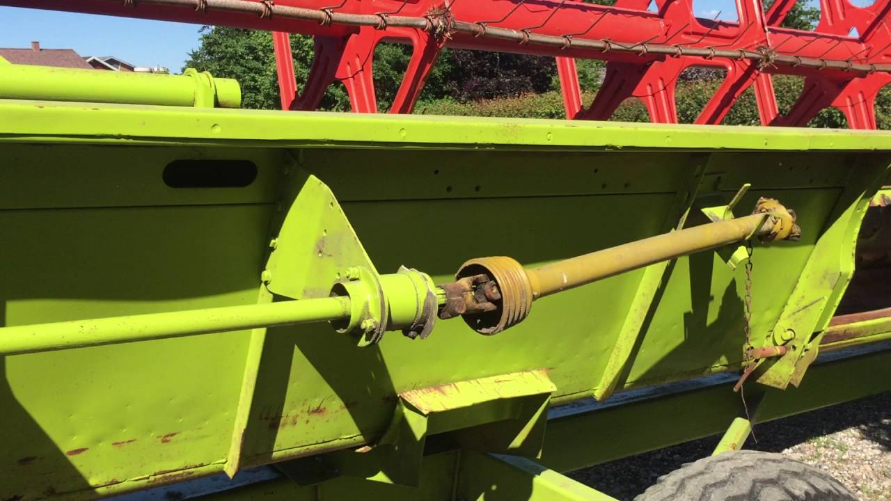 Claas Commander 116 CS Header Thorup Tærsker - YouTube